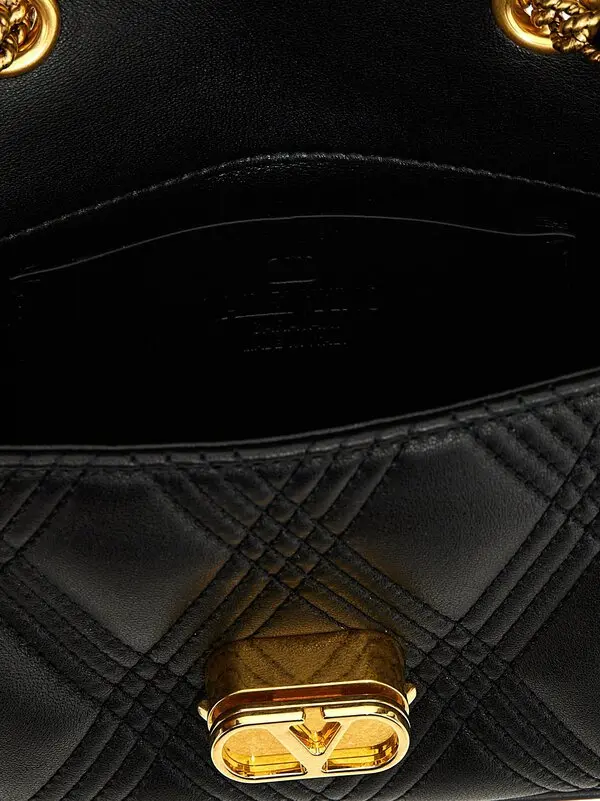 Valentino Garavani Quiltie 67 Shoulder Bag - Black