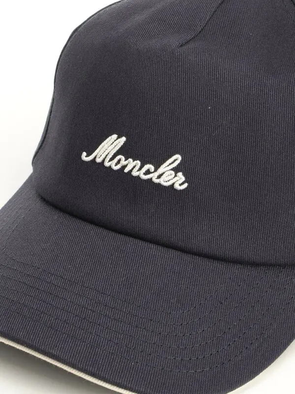Moncler Baseball Cap With Embroidered Logo - Blue