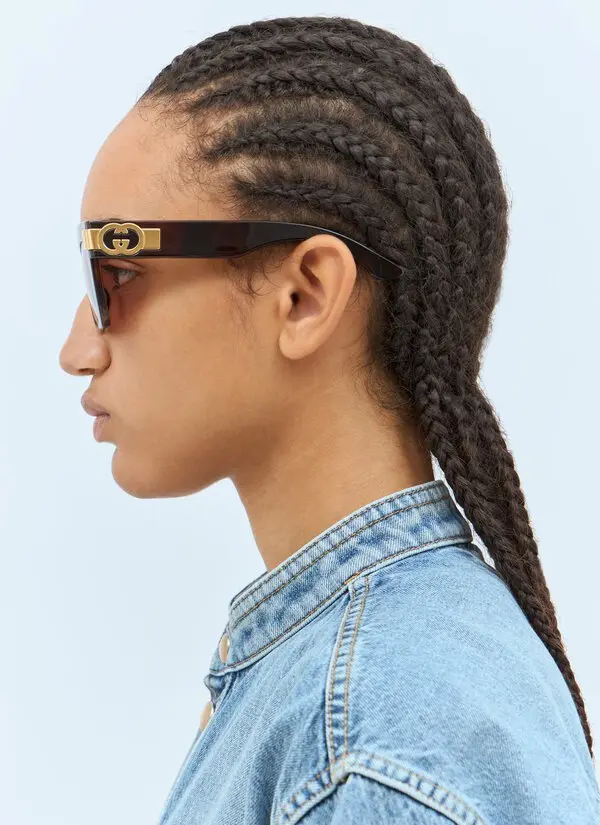 Gucci Cat-eye Frame Sunglasses With Logo Hinges