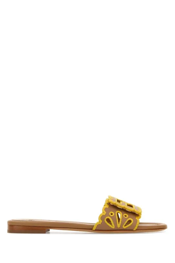 Fendi Camel Leather Baguette Slippers - Multicolor