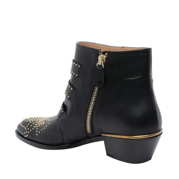 Chloé Susan Booties With Bead And Buckle Detail