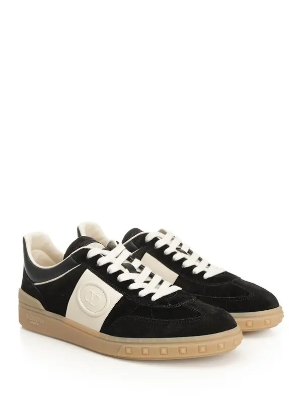 Valentino Garavani Low Top Upvillage Sneaker - Black