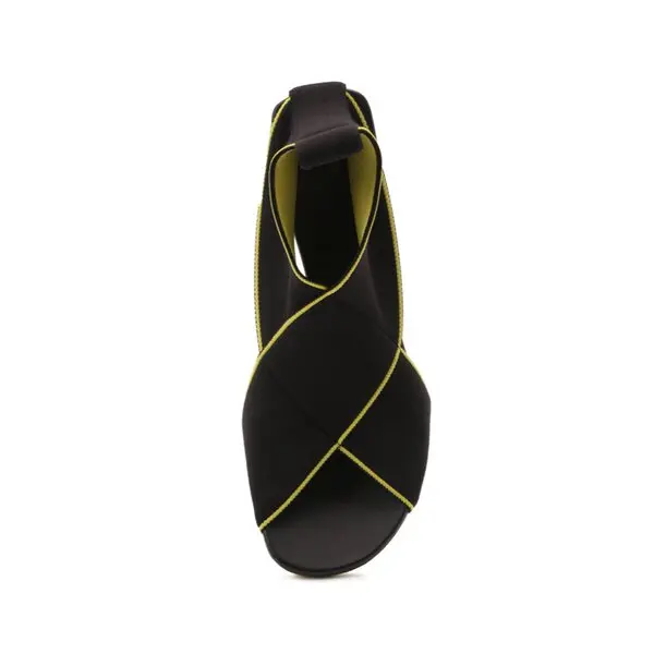Bottega Veneta Fabric Flex Sandals With Embossed Logo - Black