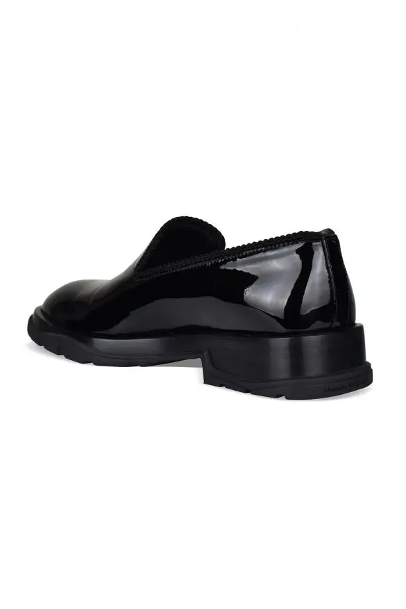 Alexander McQueen Slip-on Tread Loafers In Patent Leather