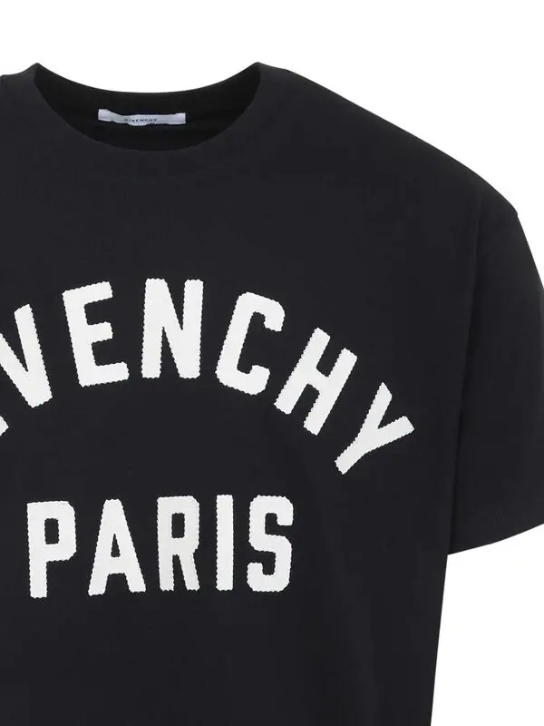 Givenchy T-shirt With Embroidered Logo