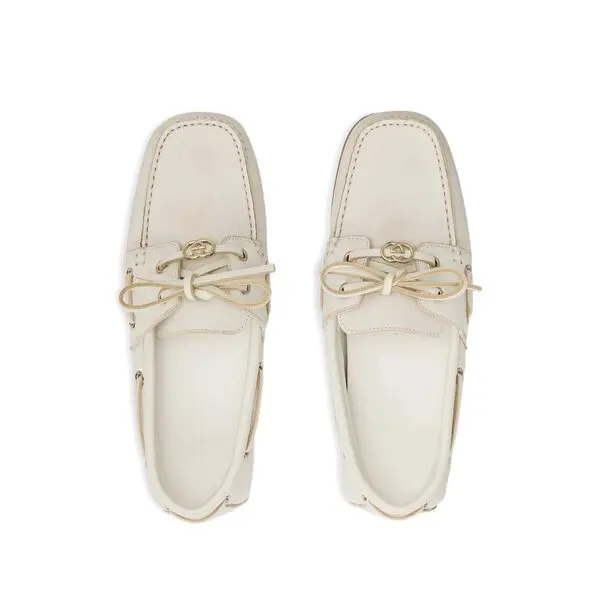 Gucci Leather Logo Plaque Loafers