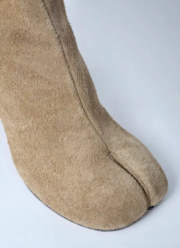 MAISON MARGIELA Tabi Ankle Boots