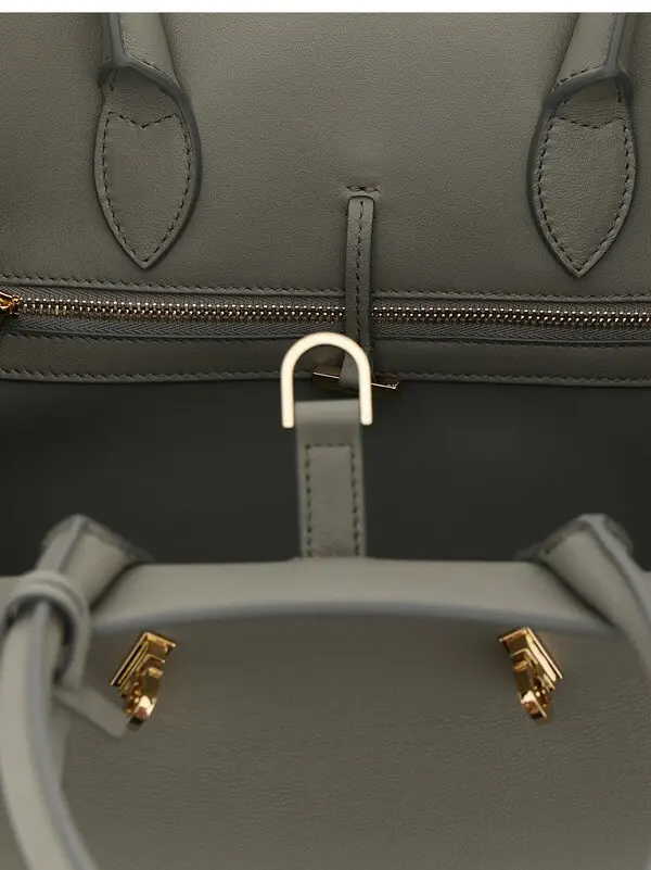 FERRAGAMO Hug Handbag