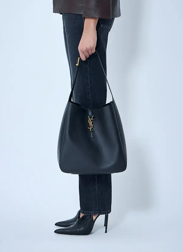 Saint Laurent Le 5 À 7 Hobo Bag - Black