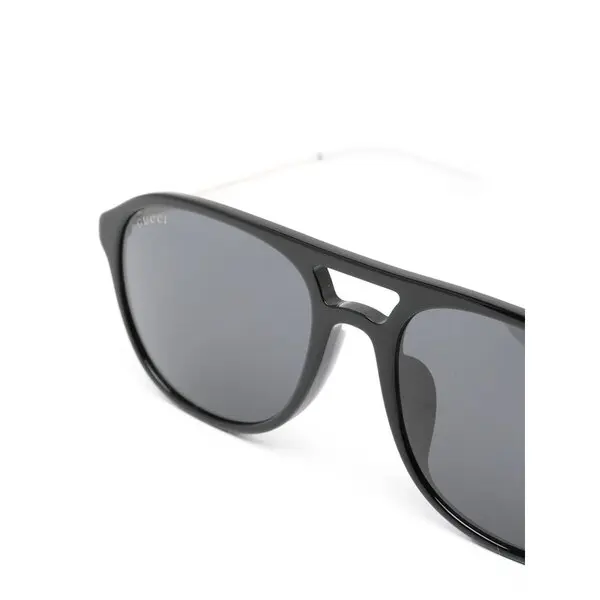 Gucci Logo Detail Oval Frame Sunglasses - Black