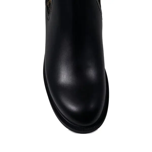Fendi Leather Chelsea Boots With Ff Motif