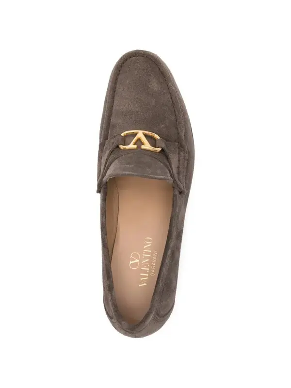 Valentino Garavani V Logo Plaque Suede Loafers - Gray