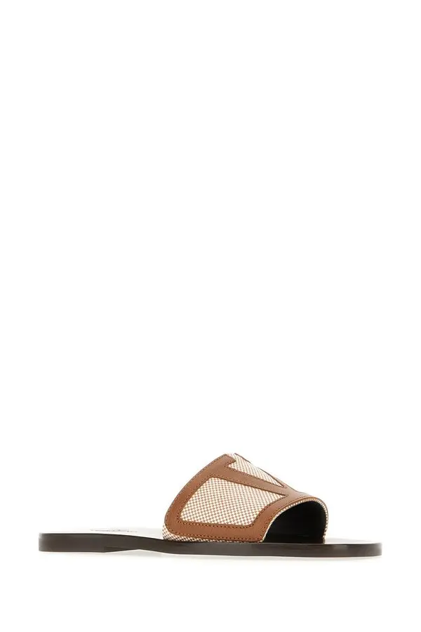 Valentino Garavani Embossed Logo Slides