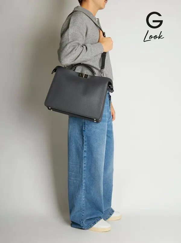 Fendi Iseeu Medium Leather Handbag - Multicolor