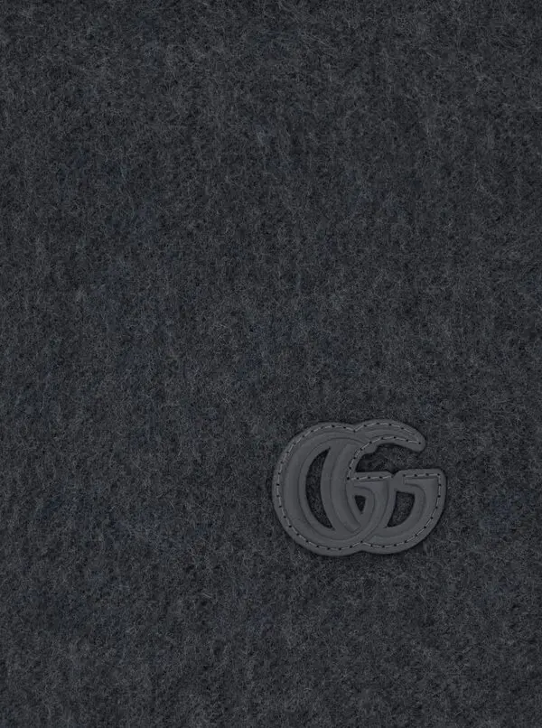 Gucci Gray Cashmere Scarf With Gg Patch On The Front And Frayed Hem For
