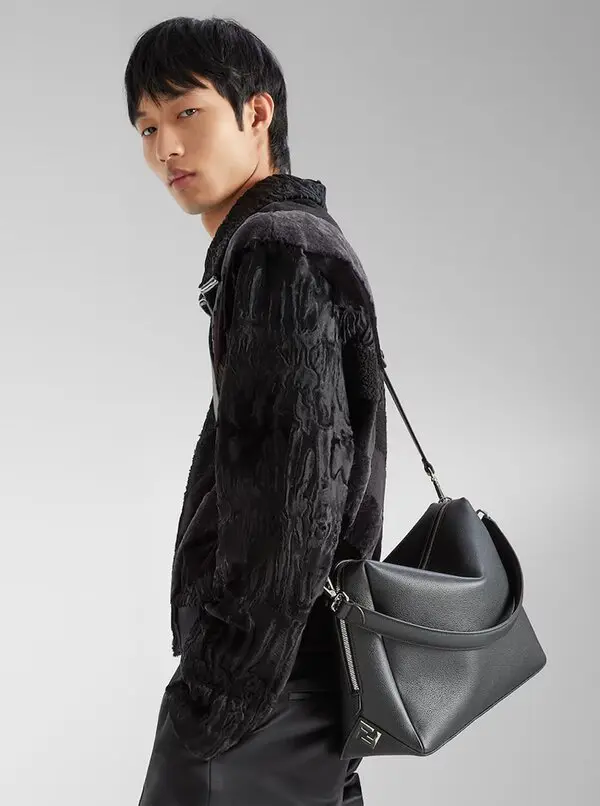 Fendi Lui Large Shoulder Bag - Black