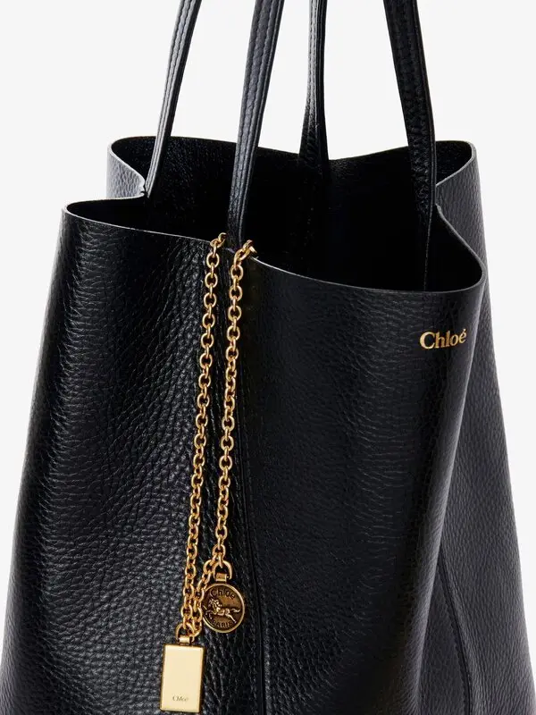 Chloé Spin Leather Shoulder Bag - Black