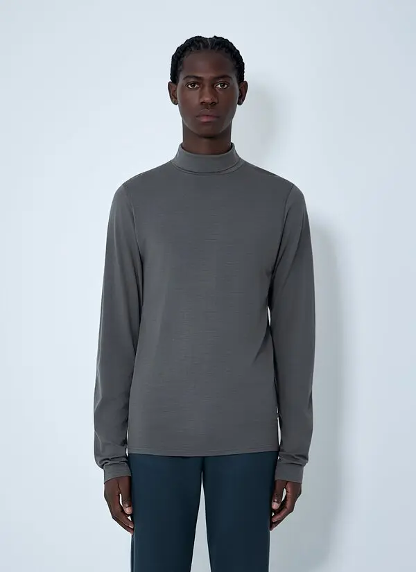 RIER Long Sleeve Wool Turtleneck Sweater