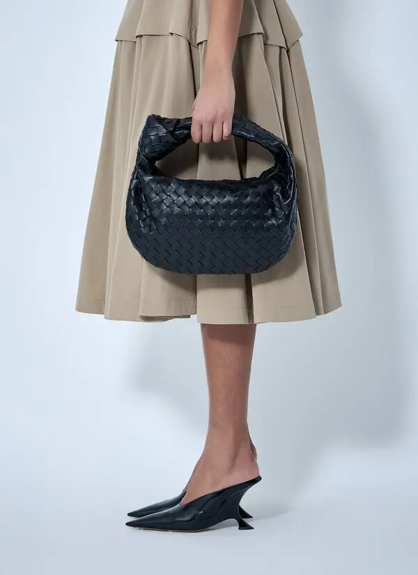 Bottega Veneta Teen Jodie Handbag - Black