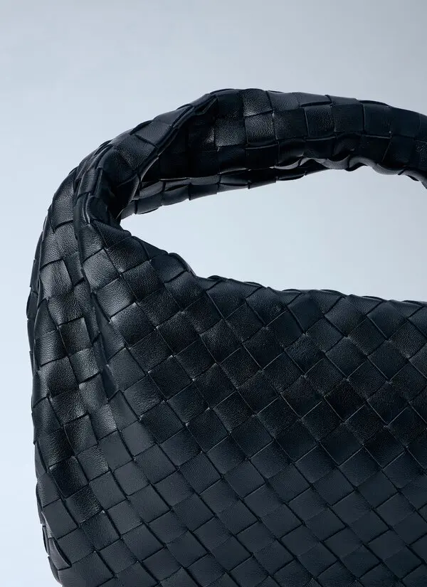 Bottega Veneta Teen Jodie Handbag - Black