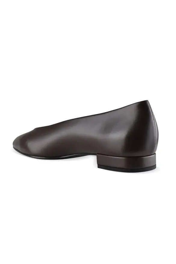 Loro Piana Ballerinas Rebecca Leather Low Heel Pointed Toe