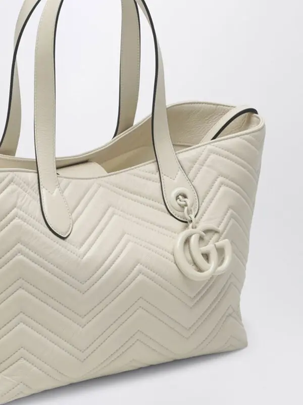 Gucci Quilted Calf Leather Shoulder Bag - Cream