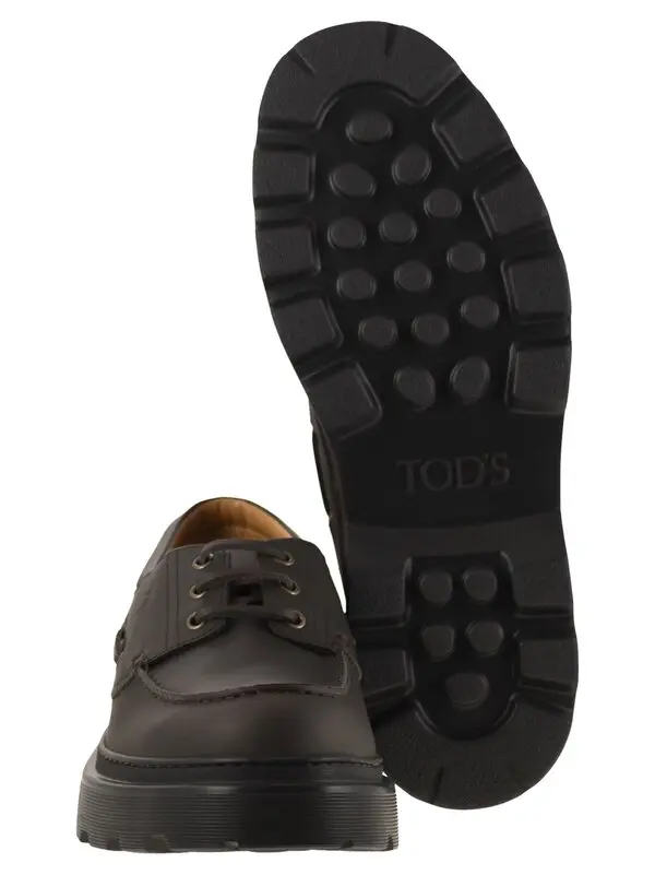 TOD'S Waxed Calfskin Leather Boat Loafers With Lug Sole