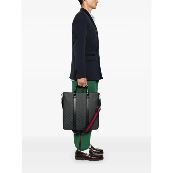 Gucci Gg Supreme Canvas Tote Bag - Black