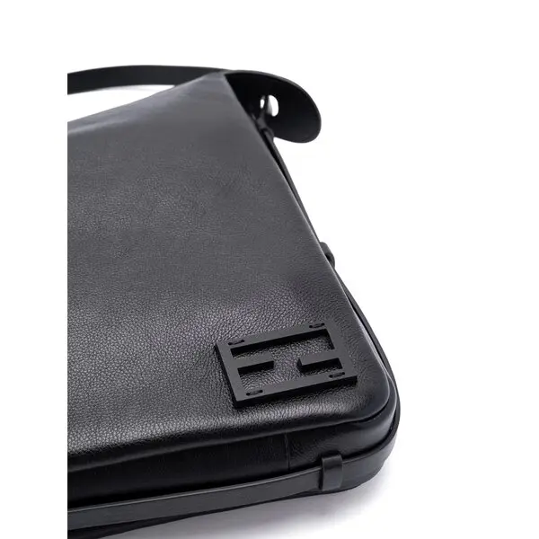 Fendi Calf Leather Grained Shoulder Bag - Black