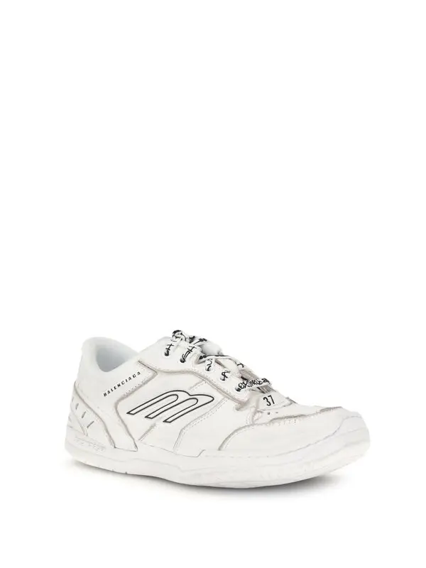 Balenciaga Hamptons Worn-out Sneakers - White