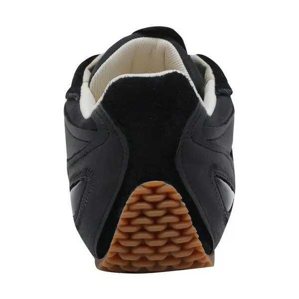 Axel Arigato Slow Runner Sneakers In Leather - Black