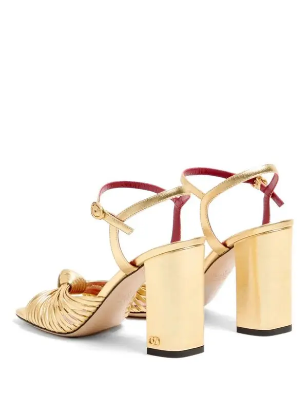 Valentino Garavani Nappa Leather Knot Detail Sandals - Silver