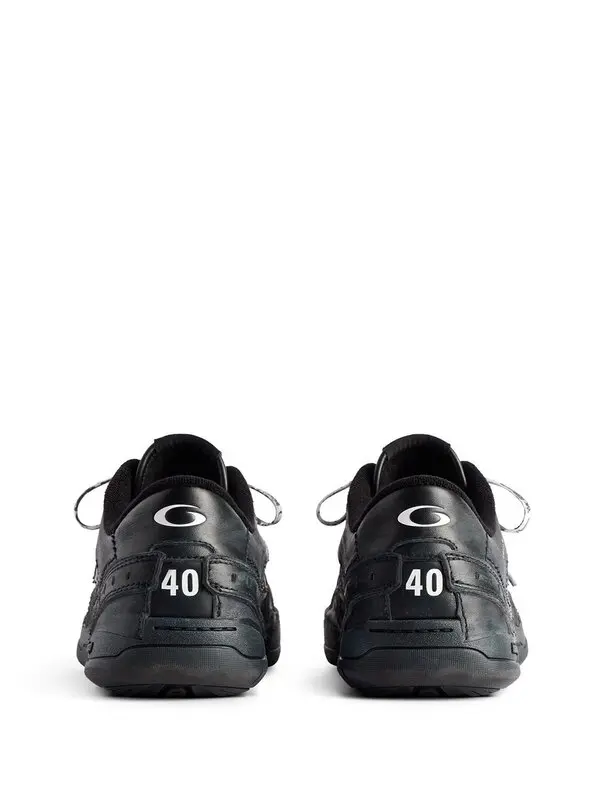 Balenciaga Leather Worn-out Effect Sneakers - Black