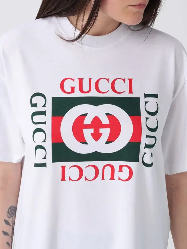 Gucci T-shirt With Emblematic Logo