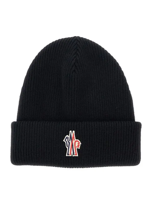 Moncler Wool Beanie With Logo Patch - Black