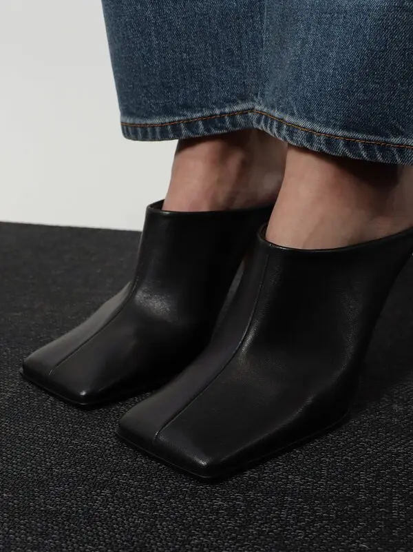 Alaïa Black Leather Square Toe Stiletto Mules