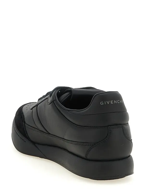 Givenchy Yard Sneakers In Smooth Calf Leather And Suede - Black
