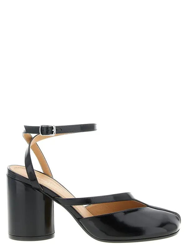 MAISON MARGIELA Tabi Calfskin Leather Sandals With Buckle - Black