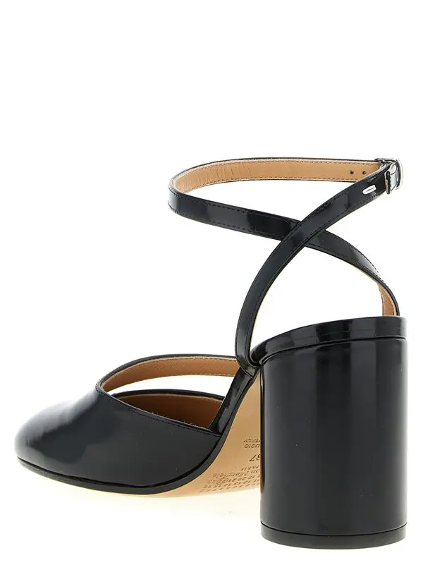 MAISON MARGIELA Tabi Calfskin Leather Sandals With Buckle - Black