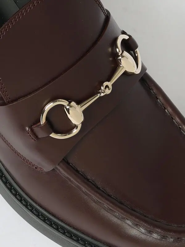 Gucci Calfskin Leather Loafers With Horsebit Detail