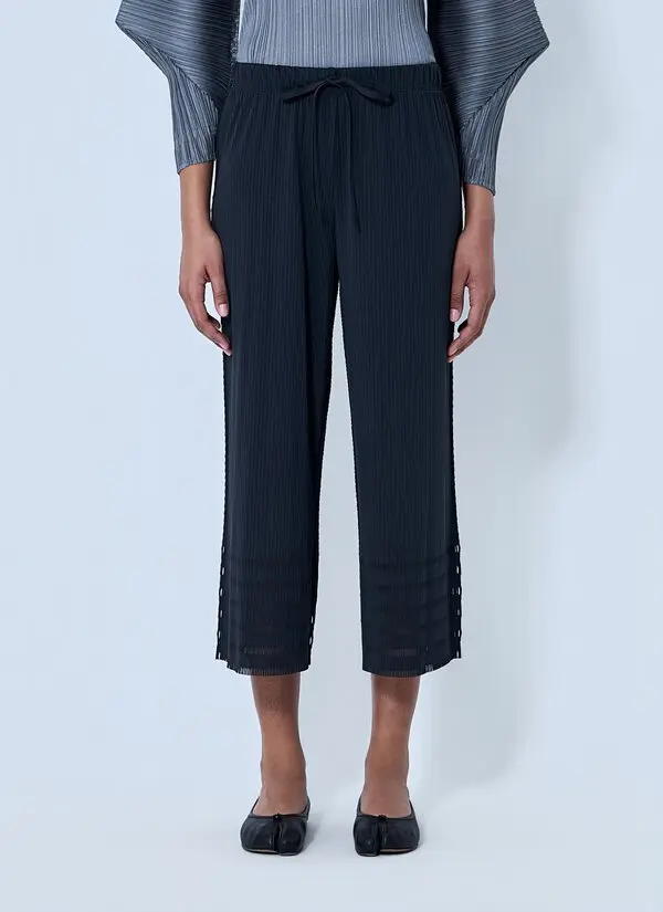 Issey Miyake Pleated Wide-leg Trousers - Black