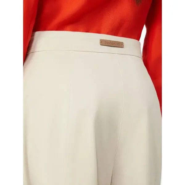 Max Mara Tapered Trousers With Button Detail - Cream