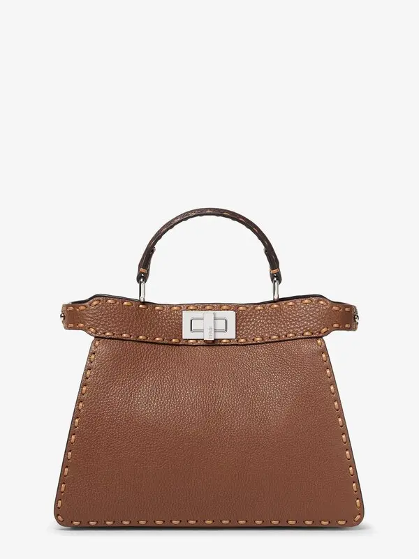 Fendi Peekaboo Iseeu Small Leather Shoulder Bag With Selleria Macro Stitching - Multicolor