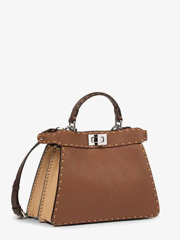 Fendi Peekaboo Iseeu Small Leather Shoulder Bag With Selleria Macro Stitching - Multicolor