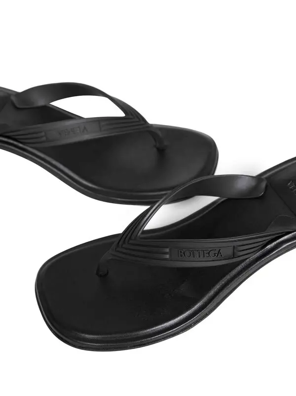 Bottega Veneta Black Matte Rubber Sampieri Thong Sandals - Multicolor