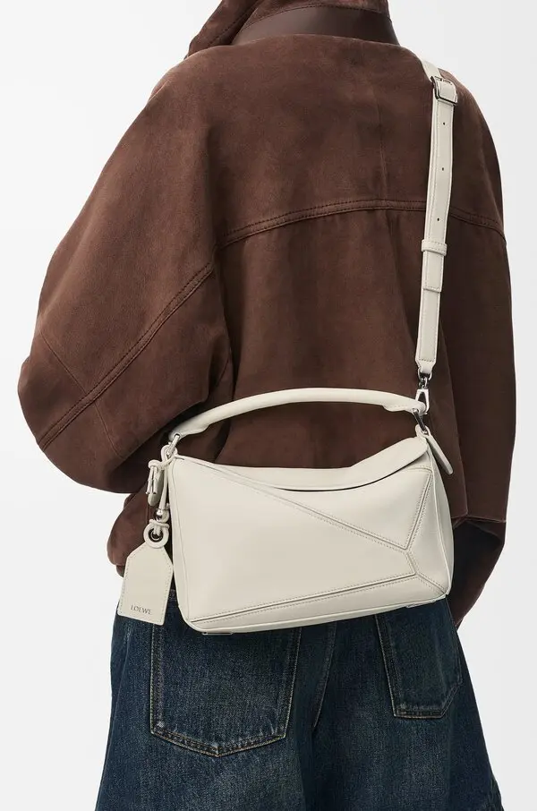 Loewe Small Featherlight Puzzle Bag In Nappa Lambskin - Soft White