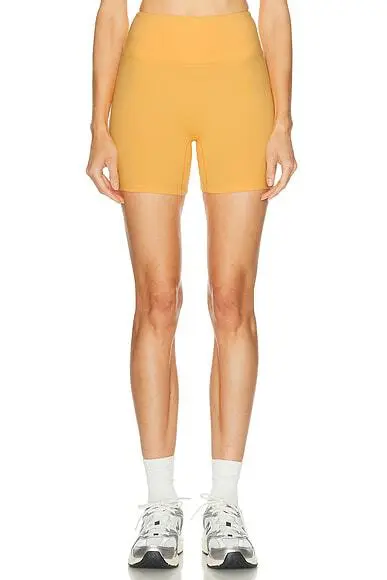 Year Of Ours Stretch Sculpt Short - Mango