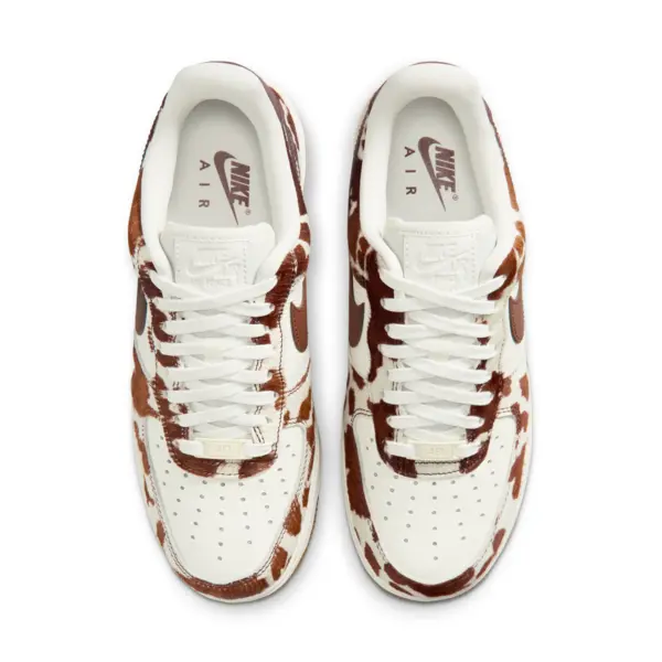 Nike Force 1 '07 Sneakers - Brown