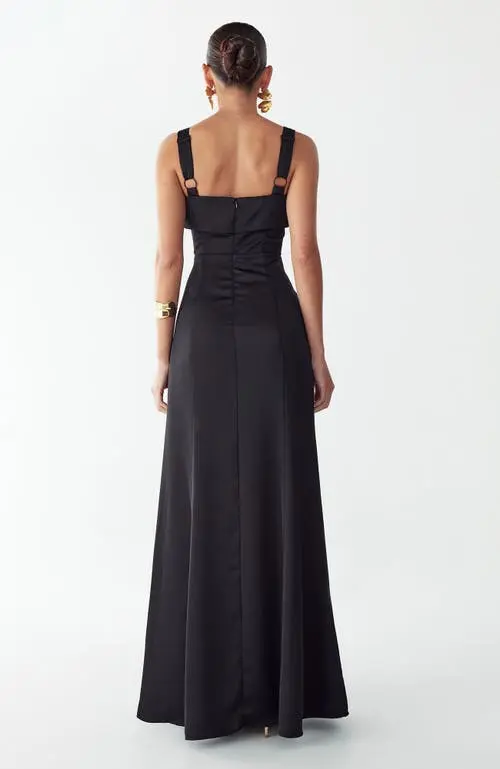 WILLA Norfolk Maxi Dress - Black