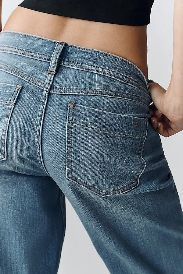 PILCRO Low-rise Relaxed Straight Jeans